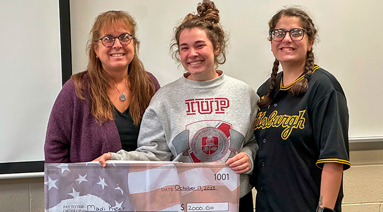 Hanni Memorial Scholarship Presented to SAHE Student - Department of ...